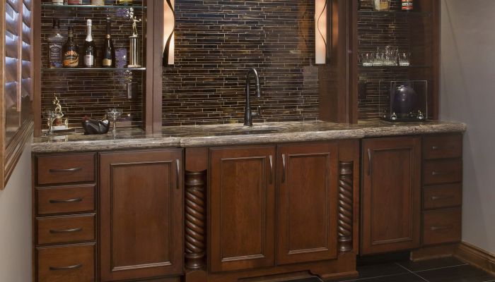 Bar and Offices - RDHenry.com